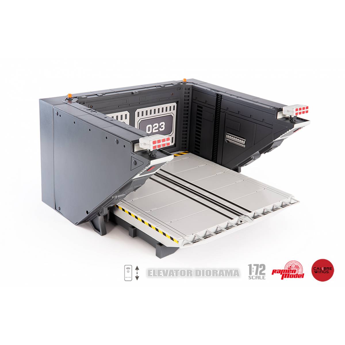 1/72 Elevator Diorama Set (for scale models)